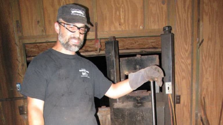 Forged in Fire Jason Knight Bladesmith Wiki Bio: Net Worth, Wife ...