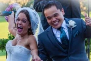 Little Women LA Cast Net Worth (2019). Height, Age. 2022 – CelebrityDig ...